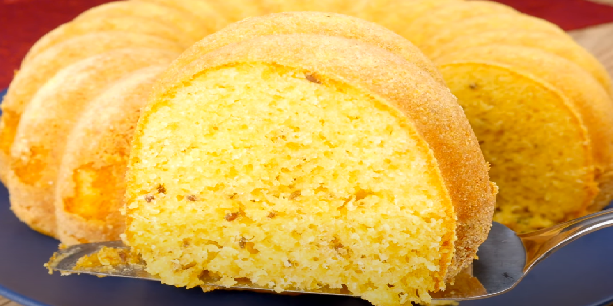 Bolo de fubá bem fofinho com erva doce - Receita de Vovó