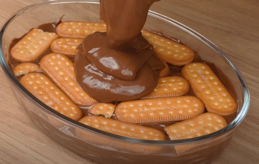 Pavê de chocolate so com 4 ingredientes e que fica prointo em 30 minutos!