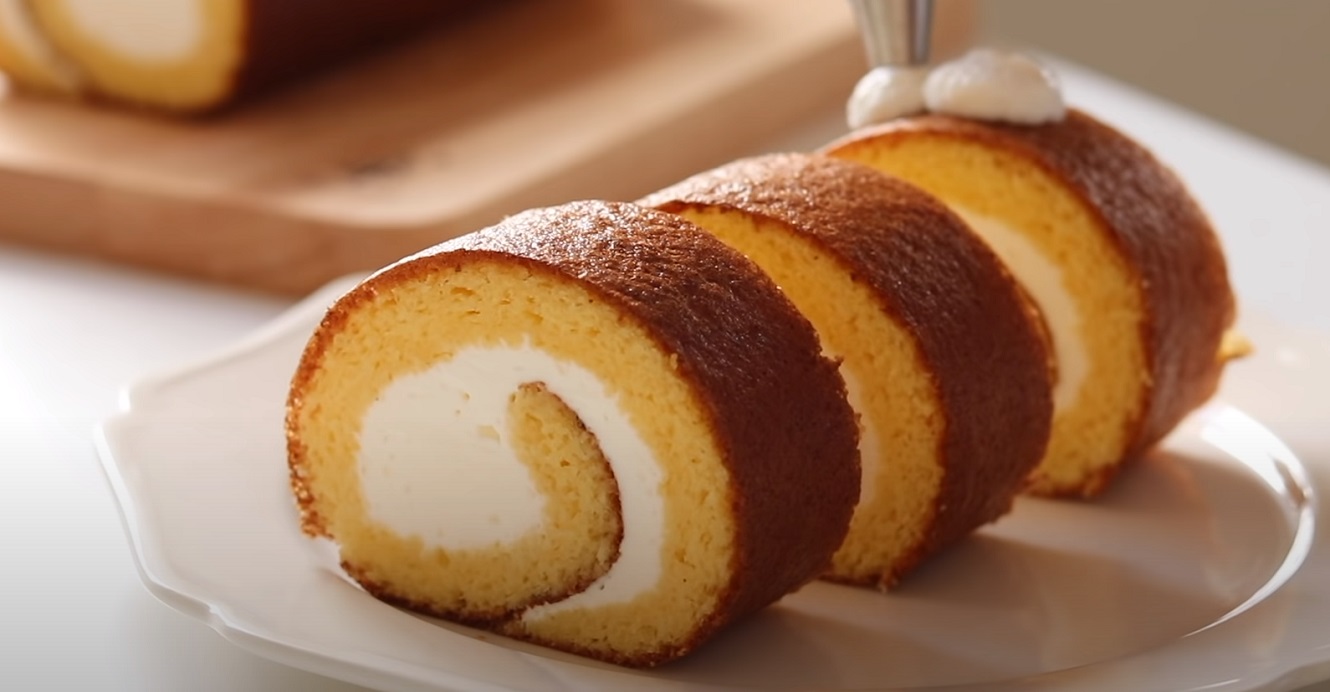 Rocambole de Cenoura & Chantilly: Delícia Gourmet!