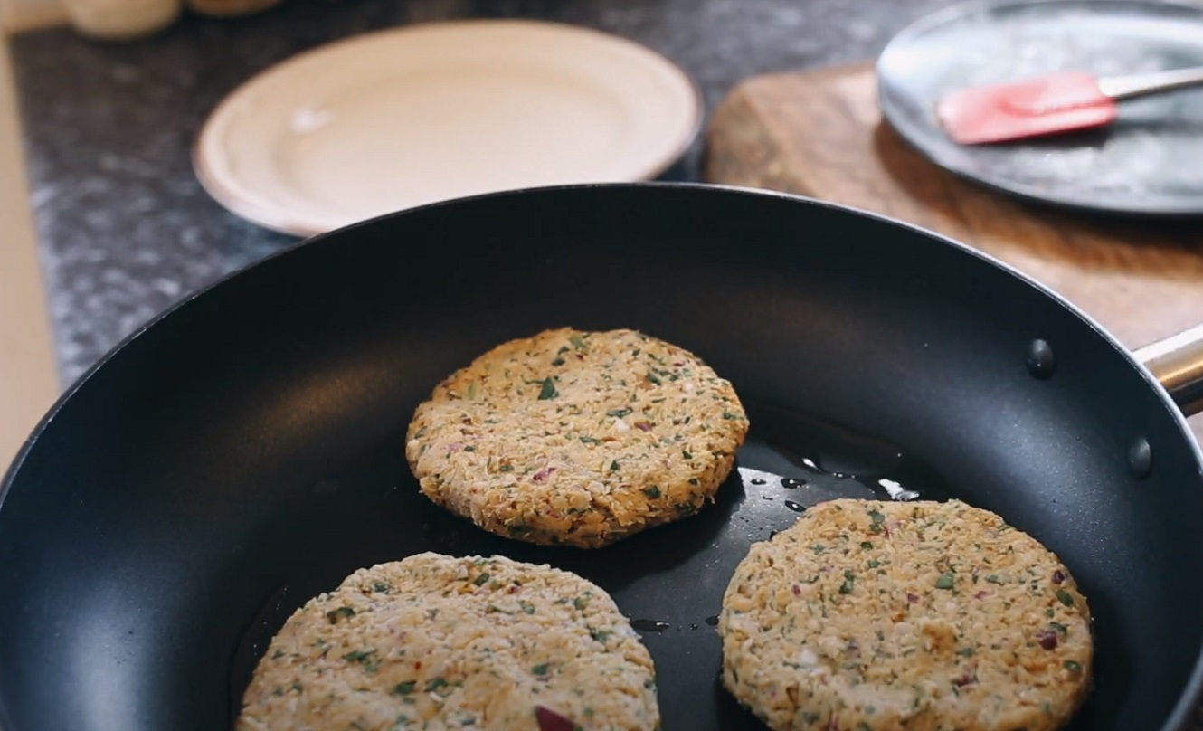 Bife Vegano Soja e Grão-de-Bico - Sabor Único