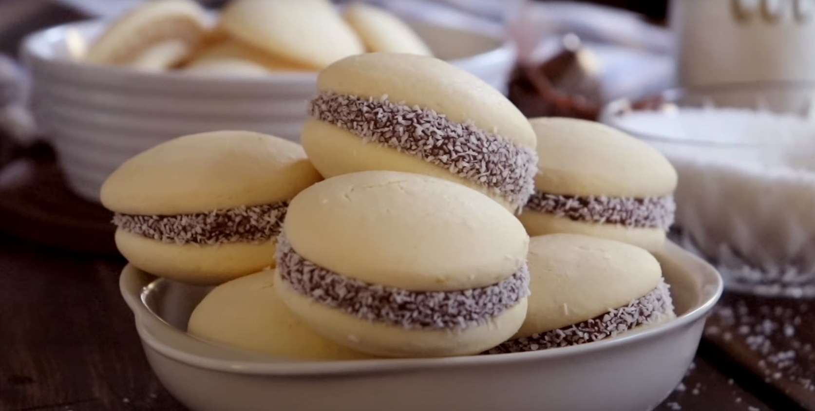 alfajor com goiabada ou doce de leite